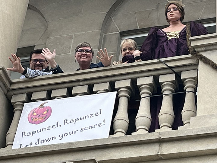 City Hall gets into Halloween spirit | News, Sports, Jobs - The Alpena News